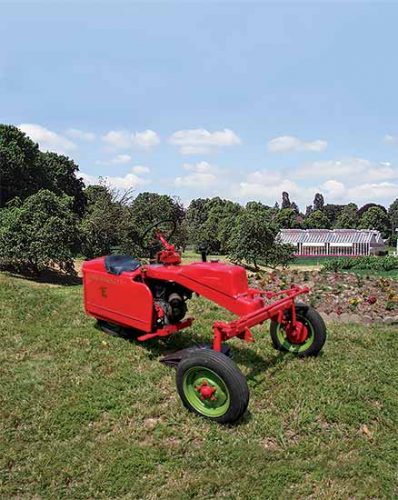 David Bradley’s Tri-Trac - Farm Collector